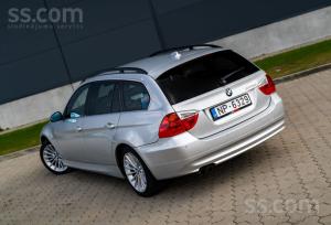 Grey BMW 325 2007 in Riga, with an engine capacity of 3.00 L and mileage of 368 thousand km for 3500 €, photo 5 on AUTOMOTO.COM.LV