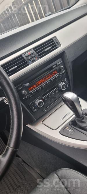 Grey BMW 325 2007 in Daugavpils, with an engine capacity of 3.00 L and mileage of 264 thousand km for 3700 €, photo 7 on AUTOMOTO.COM.LV