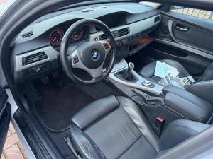 Pelēks BMW 325 2007 Viļņa, ar dzinēja tilpumu 2.50 L un nobraukumu 288 tūkst. km par 3500 €, foto 13 vietnē AUTOMOTO.COM.LV