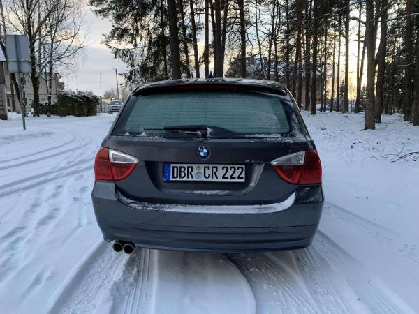 Pelēks BMW 325 2007 Utena, ar dzinēja tilpumu 3.00 L un nobraukumu 315 tūkst. km par 3999 €, foto 5 vietnē AUTOMOTO.COM.LV