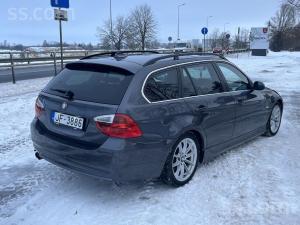 Grey BMW 325 2007 in Riga, with an engine capacity of 3.00 L and mileage of 416 thousand km for 3300 €, photo 4 on AUTOMOTO.COM.LV