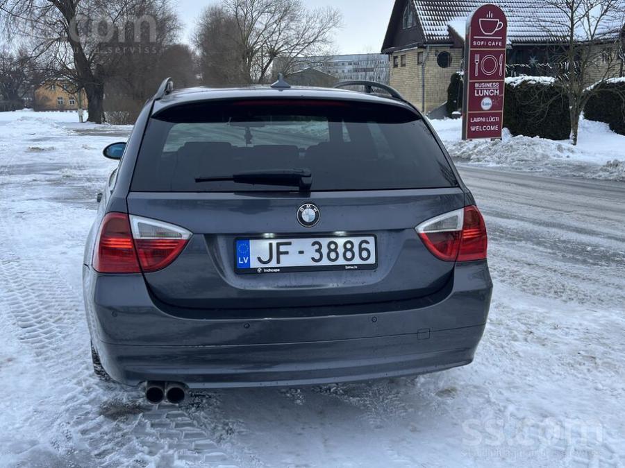 Grey BMW 325 2007 in Riga, with an engine capacity of 3.00 L and mileage of 416 thousand km for 3300 €, photo 5 on AUTOMOTO.COM.LV
