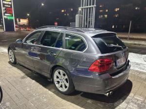 Grey BMW 325 2007 in Kaunas, with an engine capacity of 2.99 L and mileage of 370 thousand km for 3500 €, photo 3 on AUTOMOTO.COM.LV