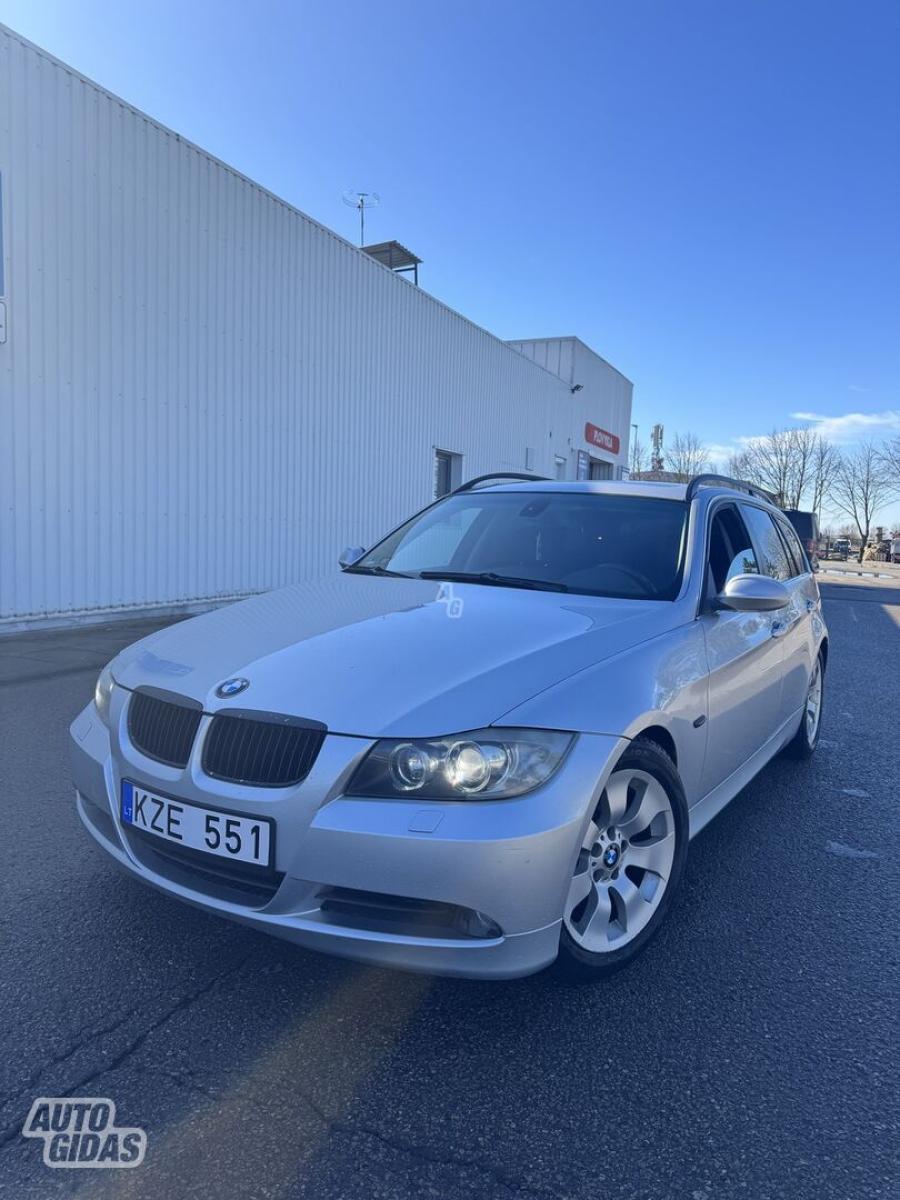 Grey BMW 325 2007 in Klaipeda, with an engine capacity of 3.00 L and mileage of 428 thousand km for 2750 €, photo 1 on AUTOMOTO.COM.LV