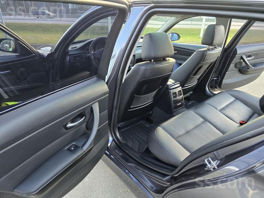 Grey BMW 325 2007 in Riga, with an engine capacity of 3.00 L and mileage of 269 thousand km for 4500 €, photo 6 on AUTOMOTO.COM.LV