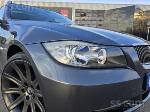 Grey BMW 325 2007 in Riga, with an engine capacity of 3.00 L and mileage of 269 thousand km for 4500 €, photo 13 on AUTOMOTO.COM.LV