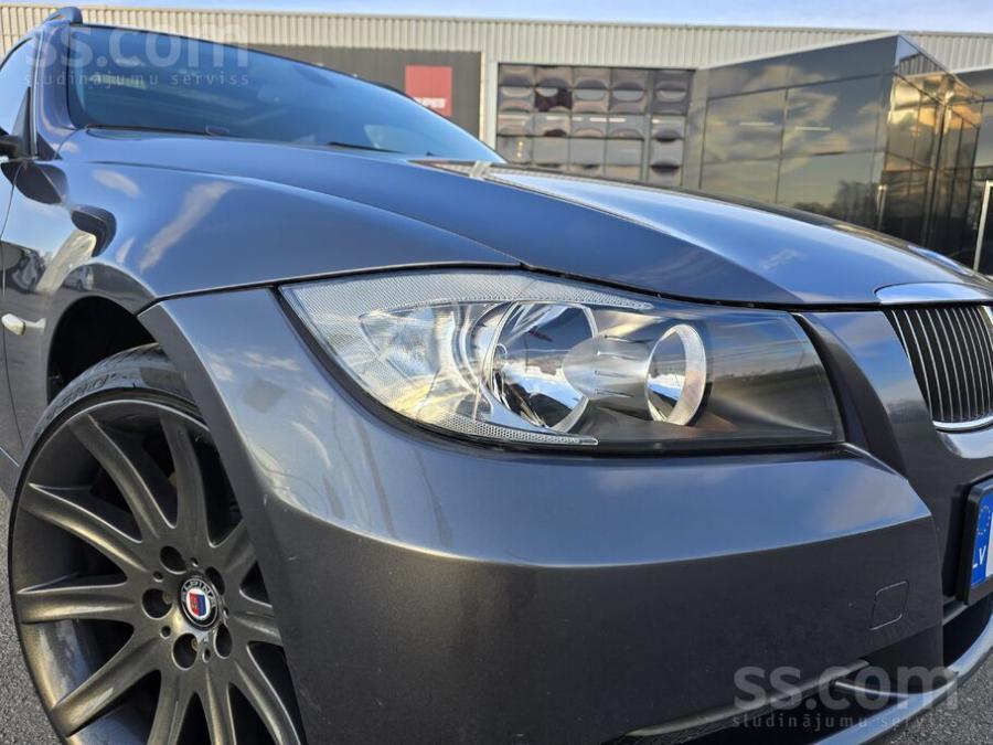 Grey BMW 325 2007 in Riga, with an engine capacity of 3.00 L and mileage of 269 thousand km for 4500 €, photo 13 on AUTOMOTO.COM.LV