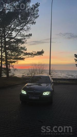 Pelēks BMW 325 2007 Valmiera, ar dzinēja tilpumu 3.00 L un nobraukumu 391 tūkst. km par 4000 €, foto 4 vietnē AUTOMOTO.COM.LV