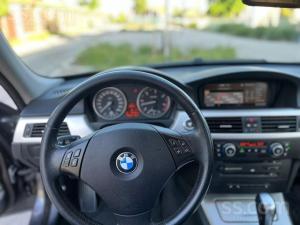 Pelēks BMW 325 2007 Valmiera, ar dzinēja tilpumu 3.00 L un nobraukumu 391 tūkst. km par 4000 €, foto 5 vietnē AUTOMOTO.COM.LV