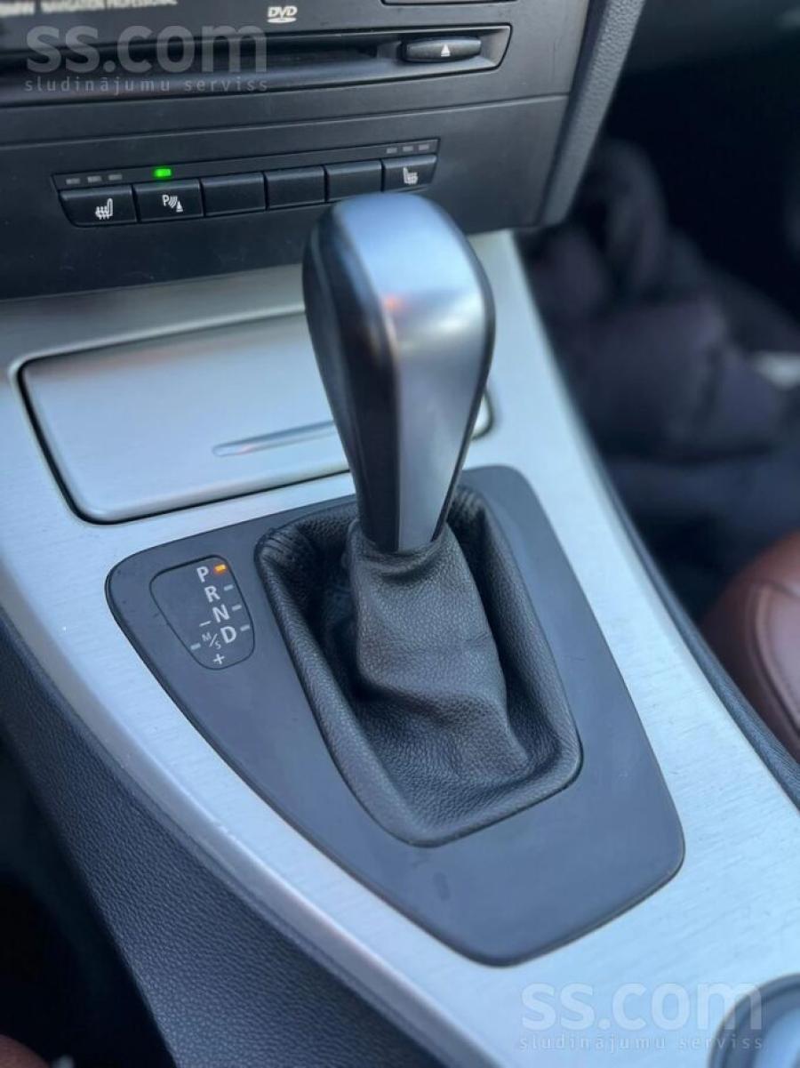 Pelēks BMW 325 2007 Valmiera, ar dzinēja tilpumu 3.00 L un nobraukumu 391 tūkst. km par 4000 €, foto 7 vietnē AUTOMOTO.COM.LV