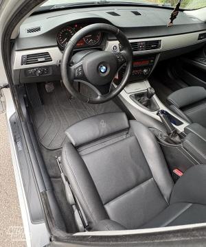 Grey BMW 325 2007 in Silale, with an engine capacity of 3.00 L and mileage of 334 thousand km for 4199 €, photo 15 on AUTOMOTO.COM.LV