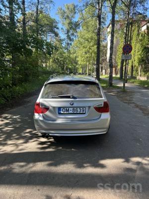 Grey BMW 325 2007 in Jurmala, with an engine capacity of 3.00 L and mileage of 309 thousand km for 4100 €, photo 5 on AUTOMOTO.COM.LV
