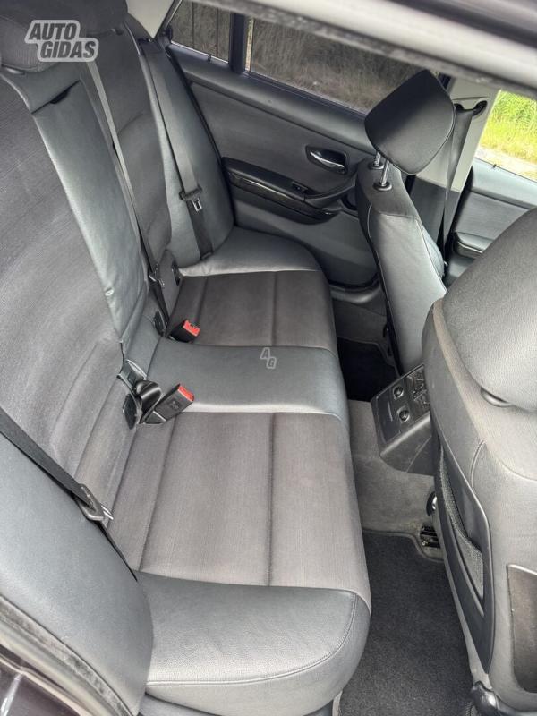 Grey BMW 325 2007 in Vilnius, with an engine capacity of 3.00 L and mileage of 305 thousand km for 4700 €, photo 8 on AUTOMOTO.COM.LV
