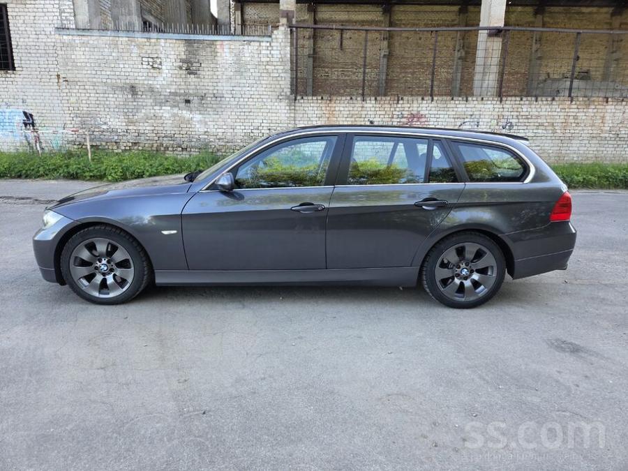 Pelēks BMW 325 2007 Rīga, ar dzinēja tilpumu 3.00 L un nobraukumu 316 tūkst. km par 3950 €, foto 11 vietnē AUTOMOTO.COM.LV