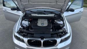 Pelēks BMW 325 2007 Viļņa, ar dzinēja tilpumu 2.99 L un nobraukumu 325 tūkst. km par 6200 €, foto 12 vietnē AUTOMOTO.COM.LV