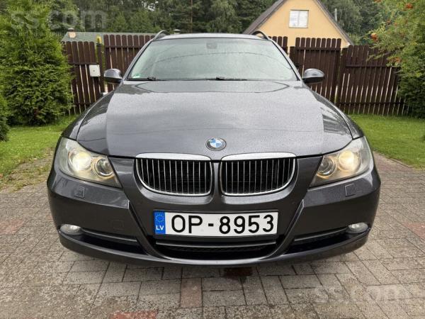 Grey BMW 325 2007 in Jelgava, with an engine capacity of 3.00 L and mileage of 291 thousand km for 5250 €, photo 2 on AUTOMOTO.COM.LV