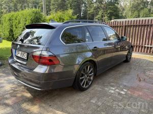 Pelēks BMW 325 2007 Jelgava, ar dzinēja tilpumu 3.00 L un nobraukumu 291 tūkst. km par 5250 €, foto 4 vietnē AUTOMOTO.COM.LV