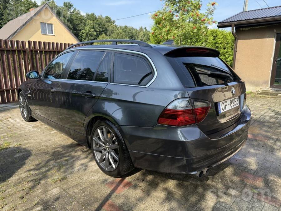 Pelēks BMW 325 2007 Jelgava, ar dzinēja tilpumu 3.00 L un nobraukumu 291 tūkst. km par 5250 €, foto 6 vietnē AUTOMOTO.COM.LV