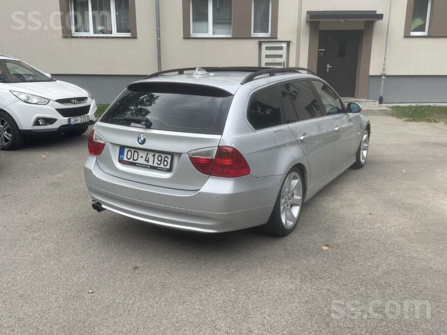 Pelēks BMW 325 2007 Rīga, ar dzinēja tilpumu 3.00 L un nobraukumu 370 tūkst. km par 5000 €, foto 4 vietnē AUTOMOTO.COM.LV