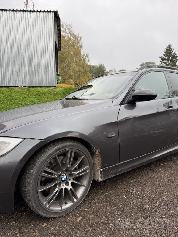 БМВ 325 2007 в Огре на AUTOMOTO.COM.LV Серый БМВ 325 2007 в Огре, объемом двигателя 3.00 л и пробегом 358 тыс. км за 3490 €, фото 5 на AUTOMOTO.COM.LV