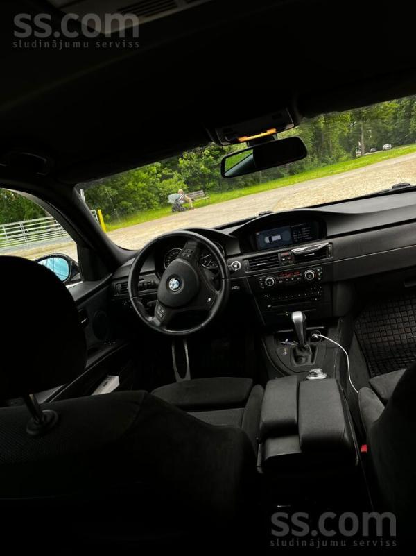 БМВ 325 2007 в Огре на AUTOMOTO.COM.LV Серый БМВ 325 2007 в Огре, объемом двигателя 3.00 л и пробегом 358 тыс. км за 3490 €, фото 8 на AUTOMOTO.COM.LV