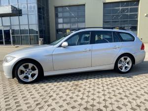 Grey BMW 325 2008 in Jurmala, with an engine capacity of 3.00 L and mileage of 302 thousand km for 4500 €, photo 1 on AUTOMOTO.COM.LV