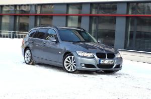Pelēks BMW 325 2008 Rīga, ar dzinēja tilpumu 3.00 L un nobraukumu 328 tūkst. km par 4880 €, foto  vietnē AUTOMOTO.COM.LV