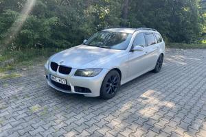 Pelēks BMW 325 2008 Viļņa, ar dzinēja tilpumu 3.00 L un nobraukumu 225 tūkst. km par 5100 €, foto 3 vietnē AUTOMOTO.COM.LV