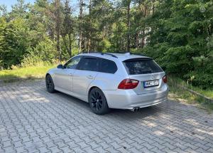 Pelēks BMW 325 2008 Viļņa, ar dzinēja tilpumu 3.00 L un nobraukumu 225 tūkst. km par 5100 €, foto 5 vietnē AUTOMOTO.COM.LV