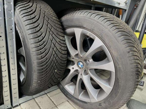 Pelēks BMW 325 2008 Viļņa, ar dzinēja tilpumu 3.00 L un nobraukumu 225 tūkst. km par 5100 €, foto 7 vietnē AUTOMOTO.COM.LV