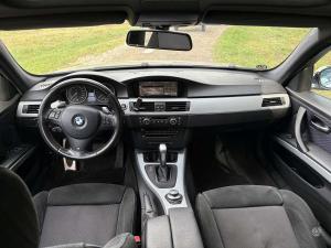 Grey BMW 325 2008 in Druskininkai, with an engine capacity of 2.99 L and mileage of 328 thousand km for 5900 €, photo 9 on AUTOMOTO.COM.LV