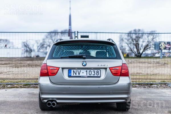 Grey BMW 325 2009 in Riga, with an engine capacity of 3.00 L and mileage of 262 thousand km for 5790 €, photo 8 on AUTOMOTO.COM.LV