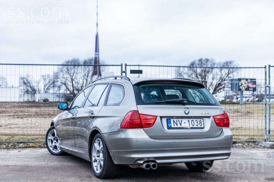 Pelēks BMW 325 2009 Rīga, ar dzinēja tilpumu 3.00 L un nobraukumu 262 tūkst. km par 5790 €, foto 7 vietnē AUTOMOTO.COM.LV