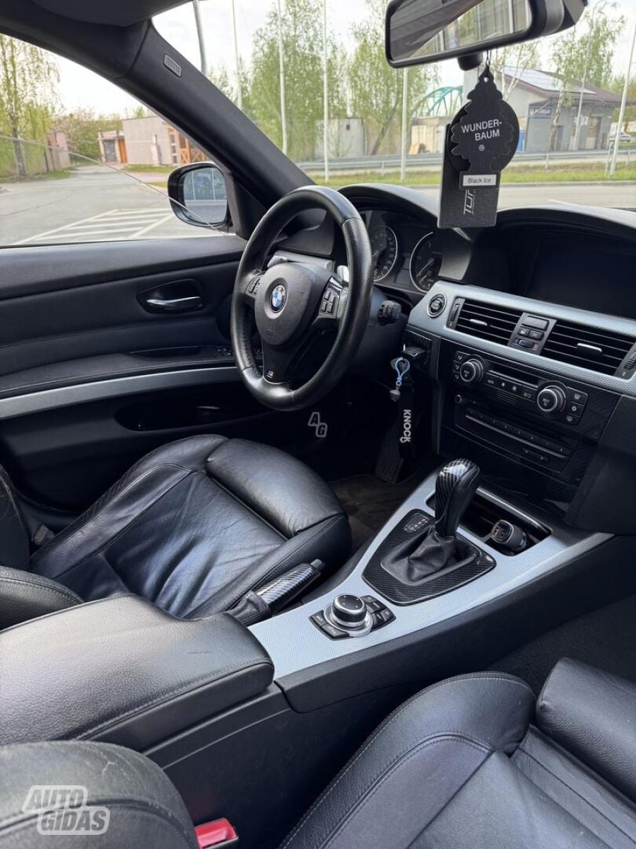 Pelēks BMW 325 2009 Alīta, ar dzinēja tilpumu 3.00 L un nobraukumu 348 tūkst. km par 6000 €, foto 7 vietnē AUTOMOTO.COM.LV