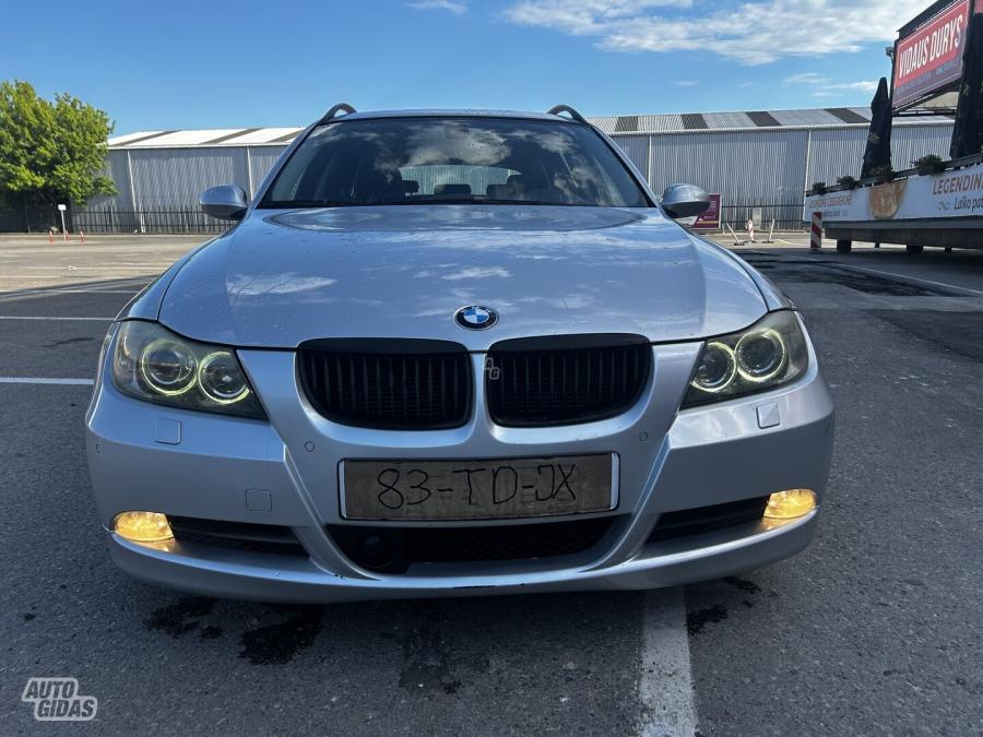 Grey BMW 325 2009 in Kaunas, with an engine capacity of 3.00 L and mileage of 240 thousand km for 3200 €, photo 4 on AUTOMOTO.COM.LV