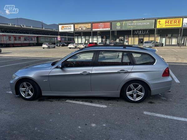 Grey BMW 325 2009 in Kaunas, with an engine capacity of 3.00 L and mileage of 240 thousand km for 3200 €, photo 8 on AUTOMOTO.COM.LV