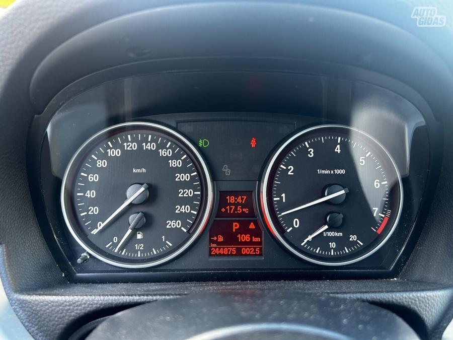 Grey BMW 325 2009 in Kaunas, with an engine capacity of 3.00 L and mileage of 240 thousand km for 3200 €, photo 14 on AUTOMOTO.COM.LV