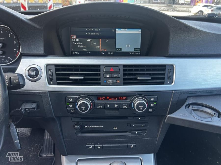 Grey BMW 325 2009 in Kaunas, with an engine capacity of 3.00 L and mileage of 240 thousand km for 3200 €, photo 16 on AUTOMOTO.COM.LV