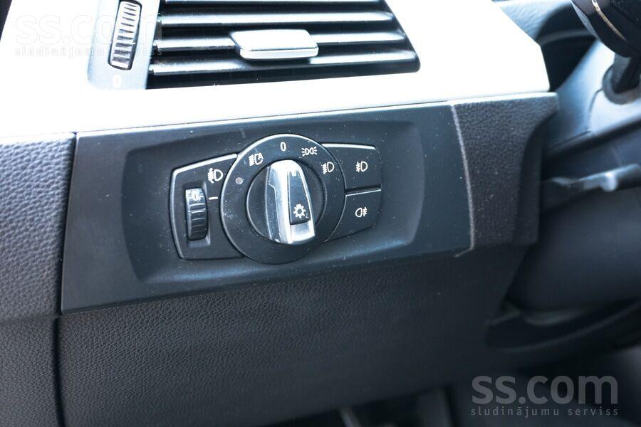 Pelēks BMW 325 2009 Rīga, ar dzinēja tilpumu 3.00 L un nobraukumu 372 tūkst. km par 5190 €, foto 11 vietnē AUTOMOTO.COM.LV