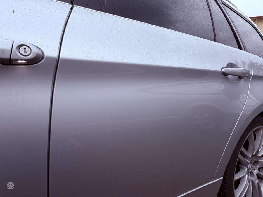 Pelēks BMW 325 2009 Viļņa, ar dzinēja tilpumu 0.00 L un nobraukumu 334 tūkst. km par 5499 €, foto 9 vietnē AUTOMOTO.COM.LV