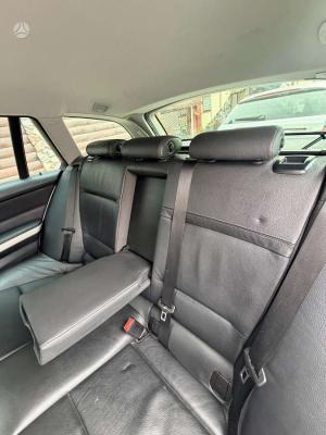 Pelēks BMW 325 2009 Viļņa, ar dzinēja tilpumu 0.00 L un nobraukumu 334 tūkst. km par 5499 €, foto 26 vietnē AUTOMOTO.COM.LV