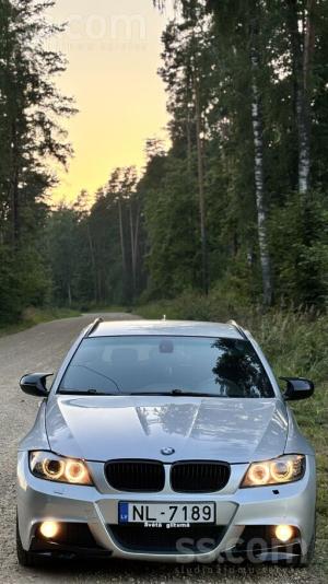 Pelēks BMW 325 2009 Rīga, ar dzinēja tilpumu 3.00 L un nobraukumu 375 tūkst. km par 4400 €, foto  vietnē AUTOMOTO.COM.LV