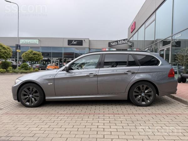 Pelēks BMW 325 2010 Rīga, ar dzinēja tilpumu 3.00 L un nobraukumu 255 tūkst. km par 5800 €, foto 4 vietnē AUTOMOTO.COM.LV