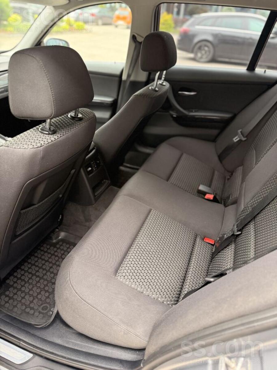 Pelēks BMW 325 2010 Rīga, ar dzinēja tilpumu 3.00 L un nobraukumu 255 tūkst. km par 5800 €, foto 8 vietnē AUTOMOTO.COM.LV