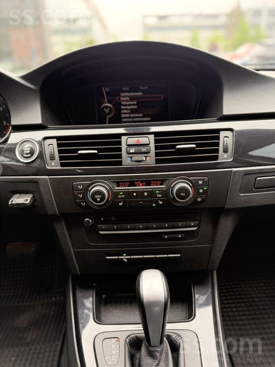 Pelēks BMW 325 2010 Rīga, ar dzinēja tilpumu 3.00 L un nobraukumu 255 tūkst. km par 5700 €, foto 7 vietnē AUTOMOTO.COM.LV