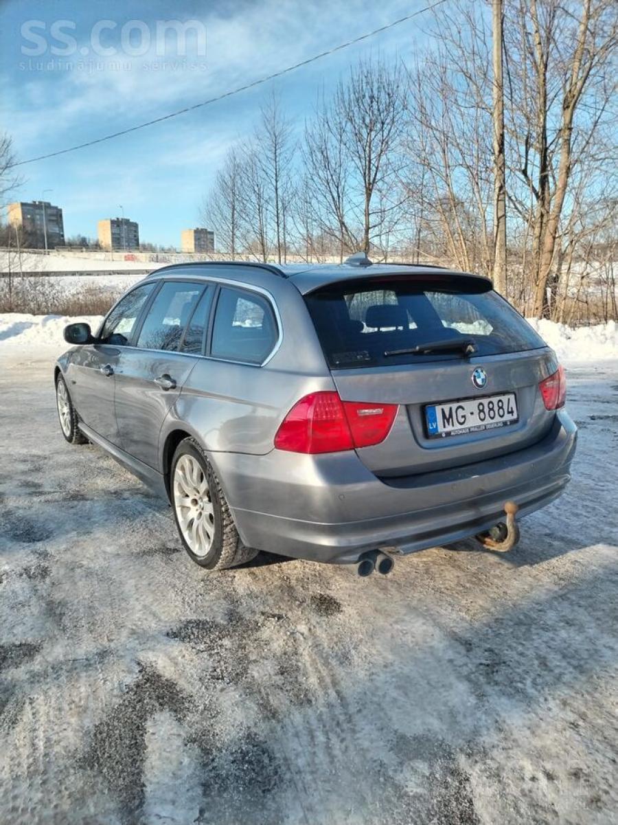 Pelēks BMW 325 2010 Rīga, ar dzinēja tilpumu 3.00 L un nobraukumu 370 tūkst. km par 4250 €, foto 7 vietnē AUTOMOTO.COM.LV