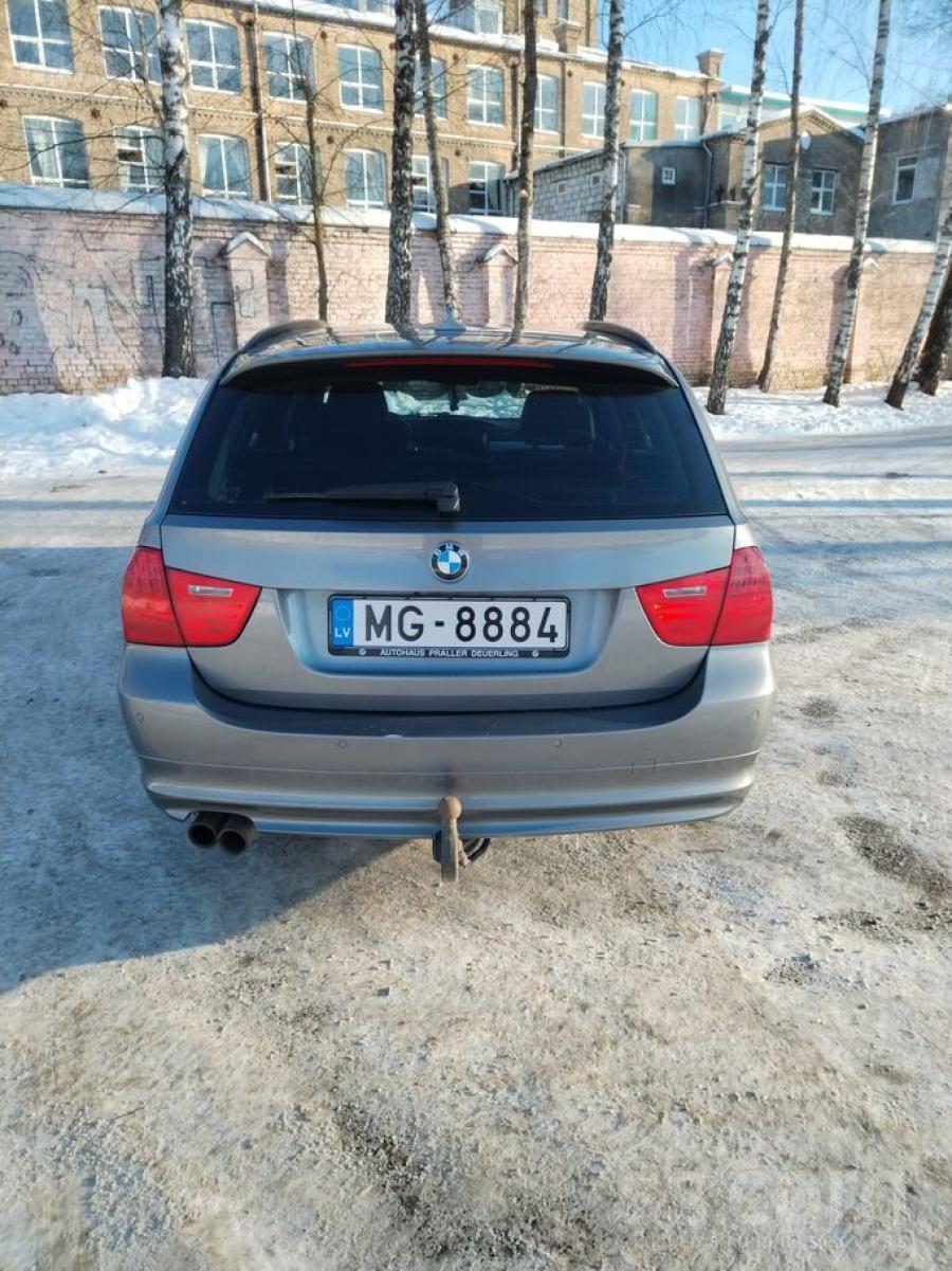Pelēks BMW 325 2010 Rīga, ar dzinēja tilpumu 3.00 L un nobraukumu 370 tūkst. km par 4250 €, foto 10 vietnē AUTOMOTO.COM.LV