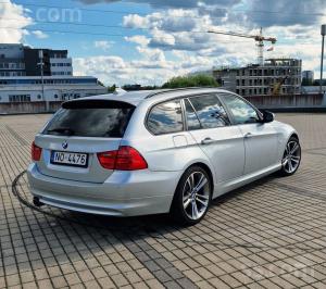Grey BMW 325 2010 in Riga, with an engine capacity of 3.00 L and mileage of 331 thousand km for 6950 €, photo 3 on AUTOMOTO.COM.LV