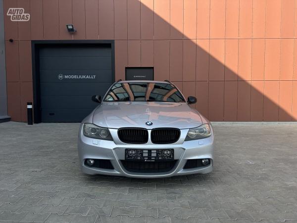 Grey BMW 325 2011 in Vilnius, with an engine capacity of 3.00 L and mileage of 284 thousand km for 7500 €, photo 2 on AUTOMOTO.COM.LV