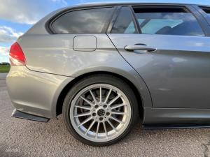 Pelēks BMW 325 2011 Tallina, ar dzinēja tilpumu 2.50 L un nobraukumu 304 tūkst. km par 6999 €, foto 28 vietnē AUTOMOTO.COM.LV
